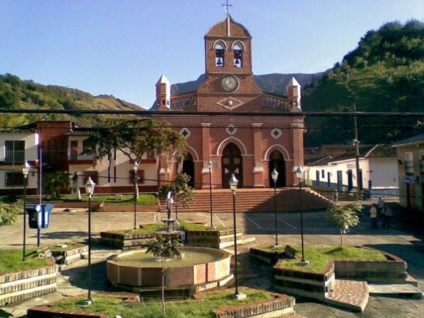 Abriaquí - Puebliando por Antioquia